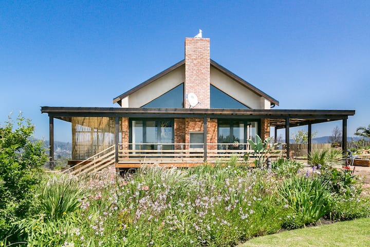 The Lookout At Narnia Guest House - Knysna