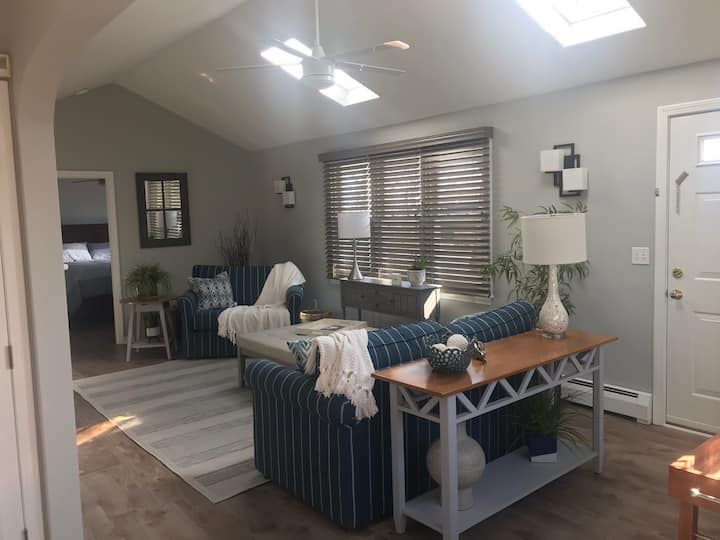 Cozy Home In Historic Bristol - Bristol, RI