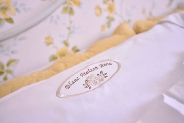 Adeline - Double Deluxe Suite Garden View - Nicolosi