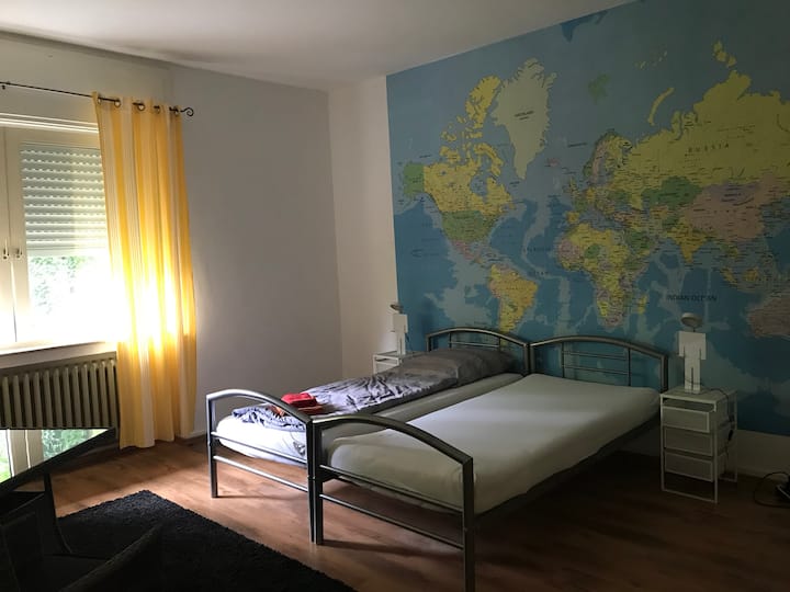Studenten- O. Monteurzimmer - Essen