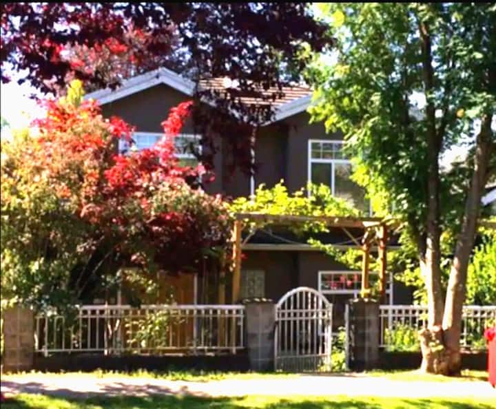Suite By Commercial Dr Skytrain 15 Minutes Downton - Vancouver