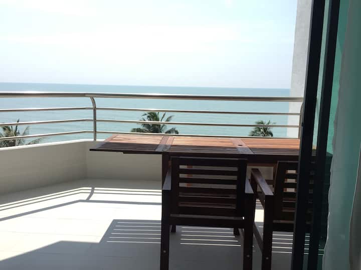 Cha-um Lagoona 2 Bedroom Condo With Stunning View - Tha Yang