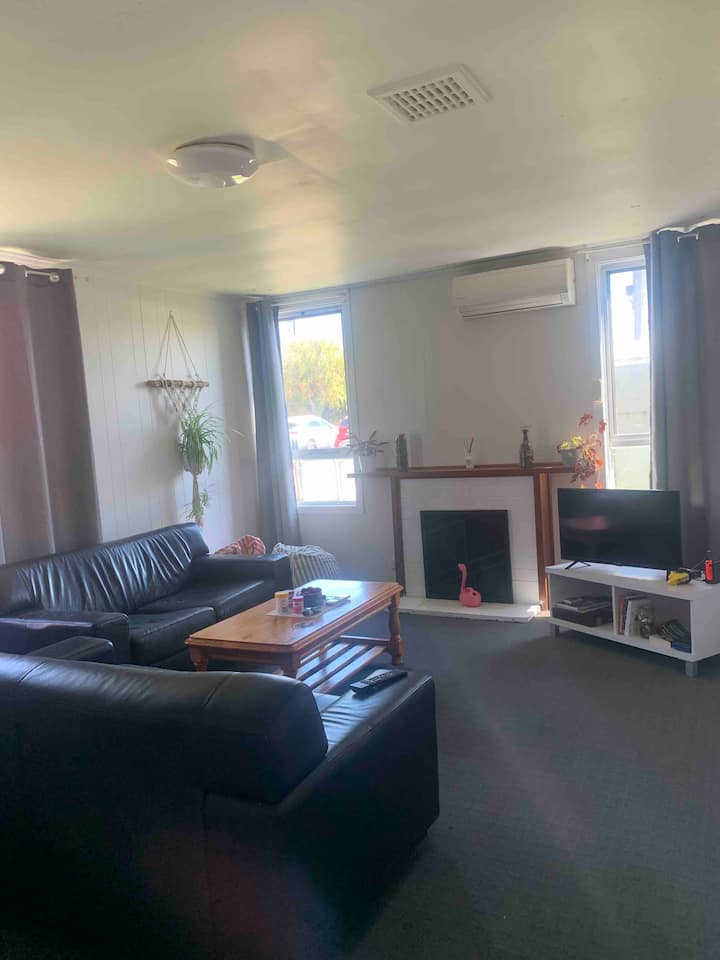 Furnished Private Room | Double Bed | Share House - Bairnsdale