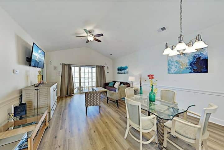Beautiful Condo In The Myrtlewood Golf Course - マートルビーチ, SC