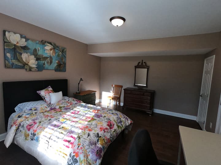 Guest Suite In Quiet Neighborhood Off N Main - Blacksburg, VA