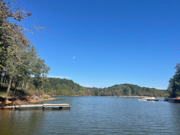 Waterfront Log Home/hot Tub/2 Fireplaces/lg Deck! - Clarksville, VA