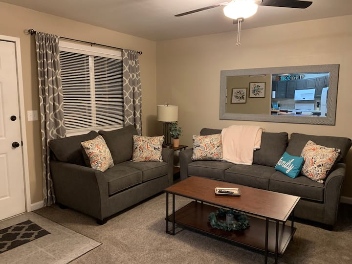 Cute Updated Top Unit, Very Close To Byu-i! - Rexburg, ID