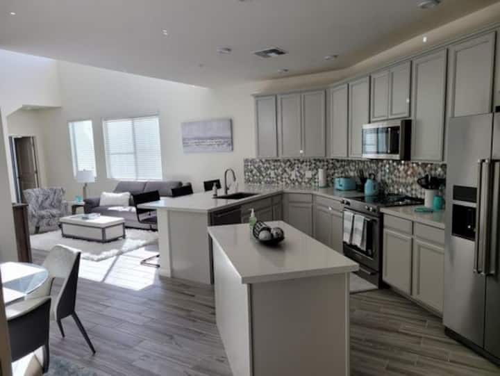 Downtown Ocotillo, Az - The Cays 405 - Sun Lakes, AZ