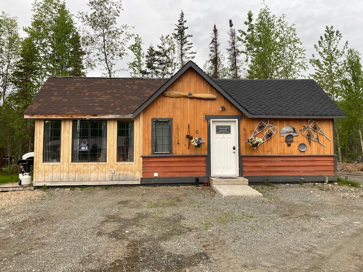 Peaceful Alaskan Getaway Cabin - Alaska