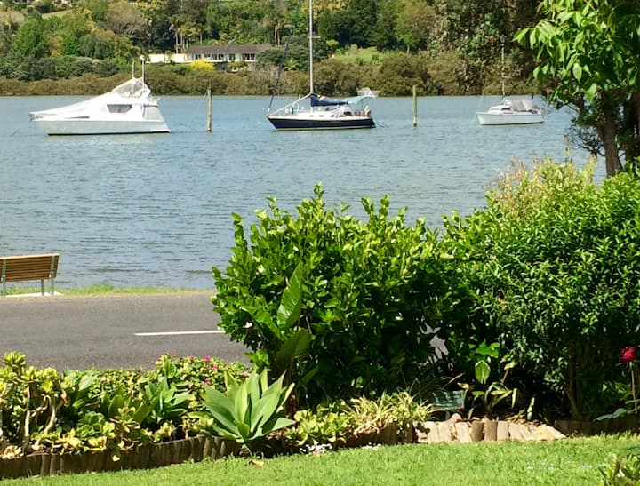The Mooring - Pier 131 - Absolute Waterfront! - Kerikeri