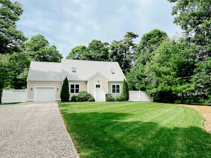 The Perfect Cape Cod Family Getaway-ideal Location - Falmouth, MA