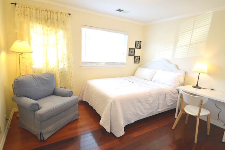 1333d Cozy Private Bedroom With Work Desk Near Sfo - Brisbane, CA