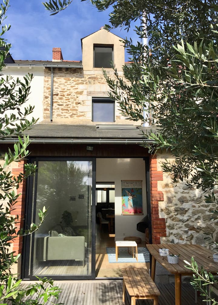 Jolie Maison 105m2, 3 à 4 Chambres, Jardin, Centre - Nantes