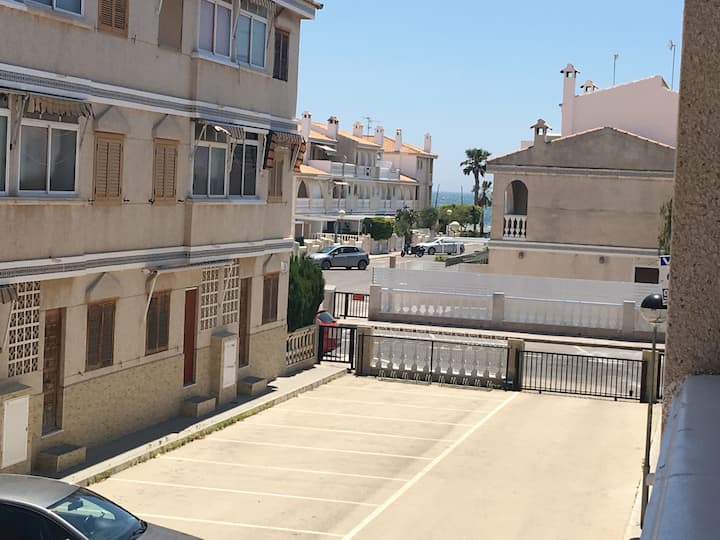 Apartamento A 200 Metros Playa, Wifi , Parking. - La Marina