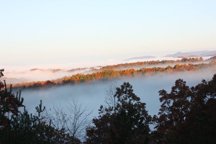 Flossie's Cabin W/fireplace & Amazing View - Murphy, NC