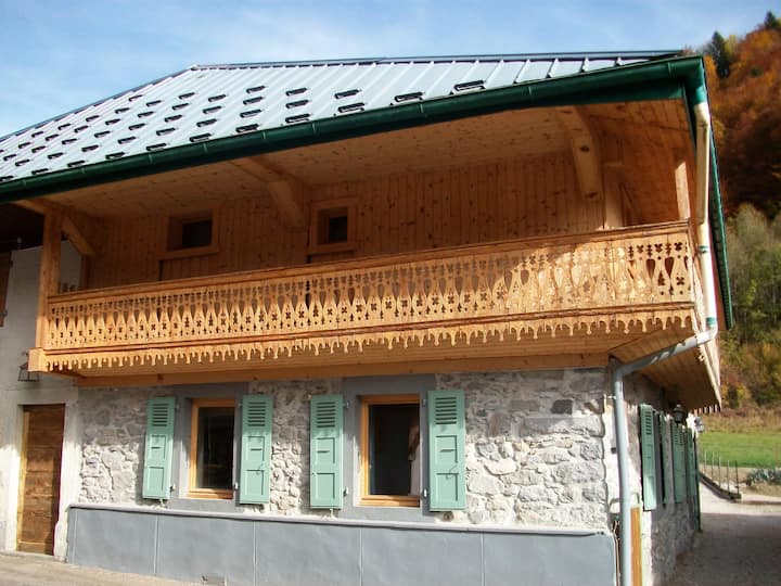 Maison Verte - Large Chalet With Hot Tub - Avoriaz