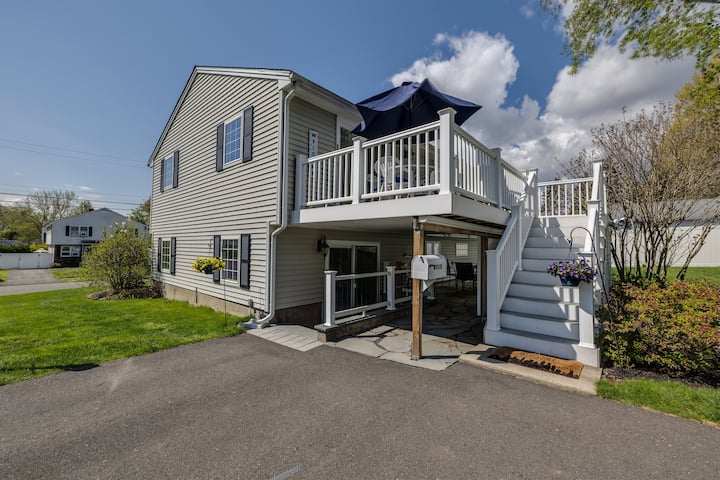 Luxury Meets Tranquility - Short Or Long Term Rent - Bristol, CT