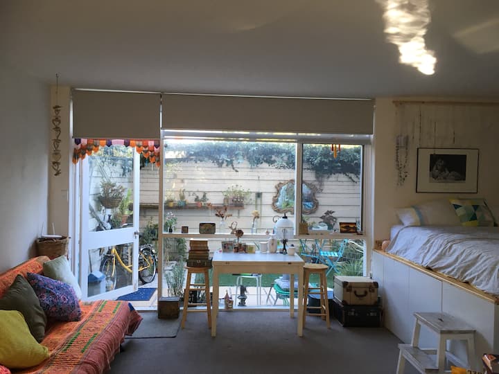 Modern Studio Apartment! - Saint Kilda