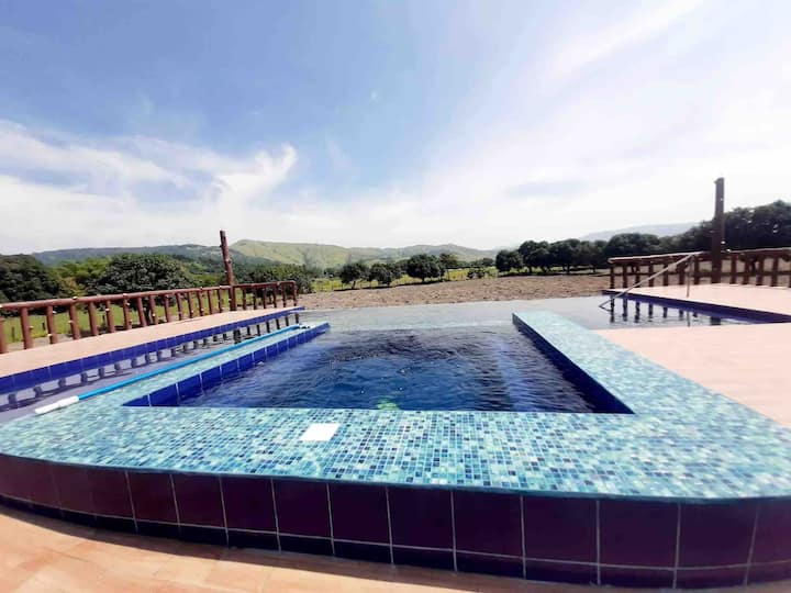 7 Best Villas With Private Pool Near Subic, Philippines - Updated 2024 ...