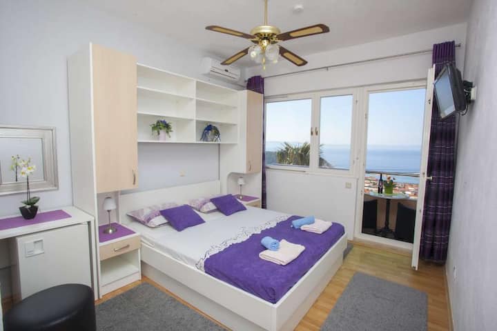 Villa Sukara With Pool- Room "More" - Makarska