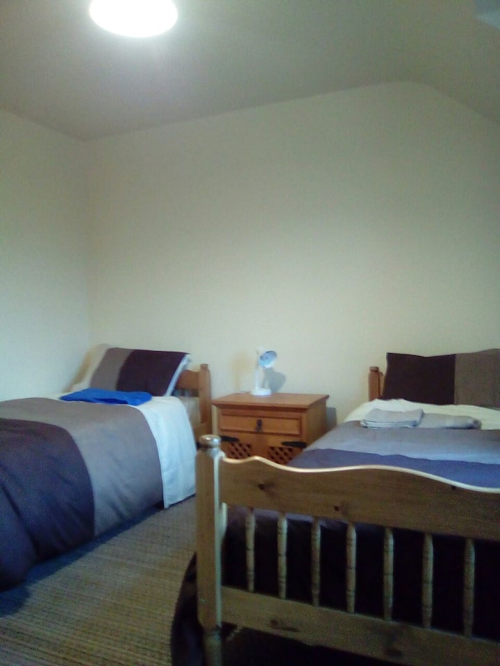 Nossa Senhora De Fátima B&b. Room 3: Mt Brandon - Dingle Peninsula
