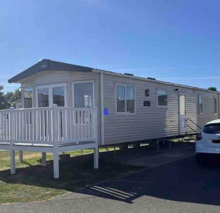 Luxury 3 Bed Caravan Combe Haven - Bexhill-on-Sea