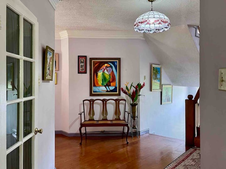 Massive Cherry Garden Home - Kingston