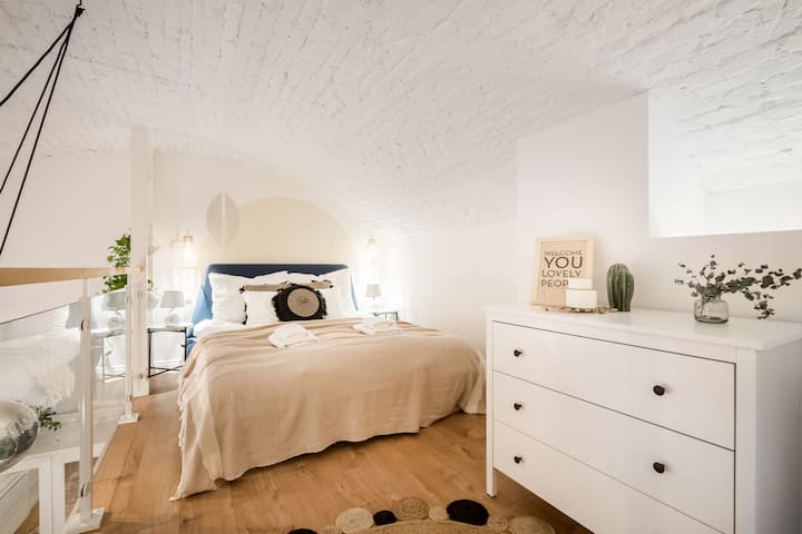 Boho Chic Urban Hideaway - Budapest