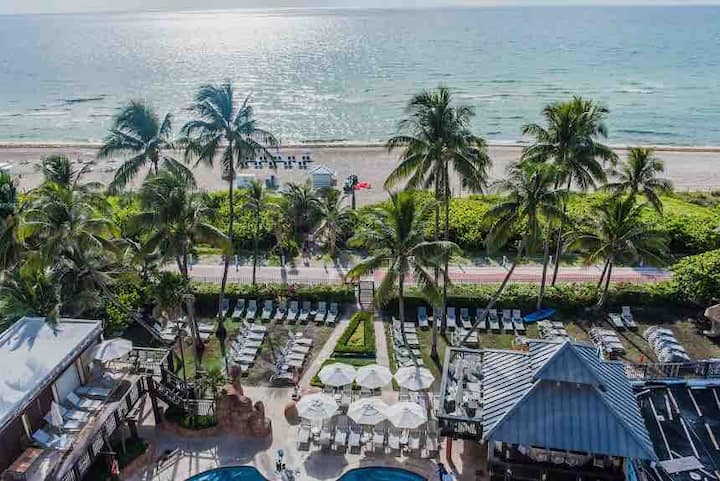 Ocean Front Condo - Walk Out To The Sand - Miami Beach, FL