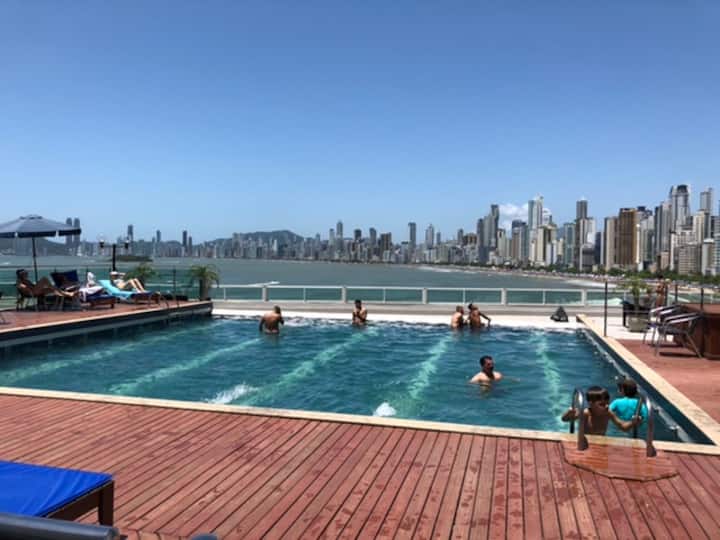 Loft Sofisticado Em Prédio Frente Mar Bal.camburiu - Balneário Camboriú