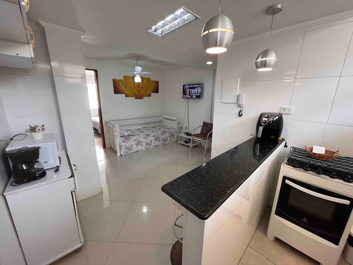 Apartamento Inteiro Localizado No Gonzaga/santos! - Santos