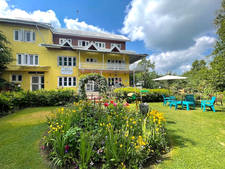 Srinagar Holiday Rentals & Homes | Airbnb