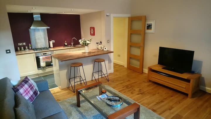 Bright Basement Flat - New Town - Close To Centre - Edinburgh