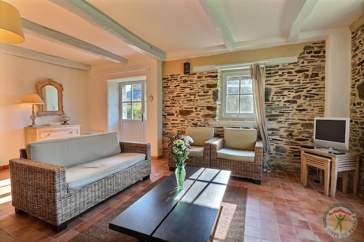 Gites Les Noés  Au Château De La Bourbansais - Ille-et-Vilaine