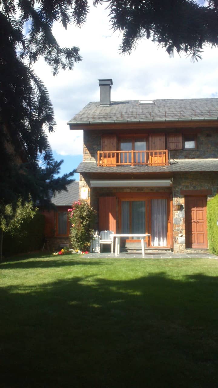 Casa Rural En Zona Privilegiada Con Vistas. - Font-Romeu-Odeillo-Via