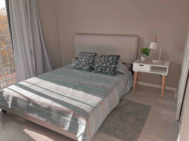 Cozy Private Br In Apt. Close To Sfo & Meta Campus - San Mateo, CA