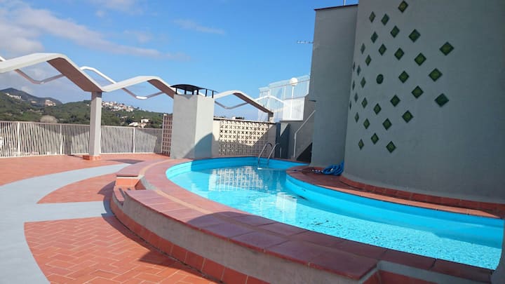 Nice Flat, Sea Views, Pool, Free Parking & Wifi - Lloret de Mar