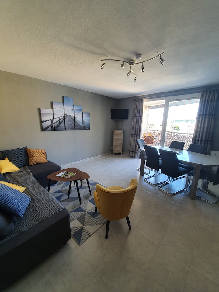 Appartement à 5 Min De La Plage , Parking Privatif - 卡涅