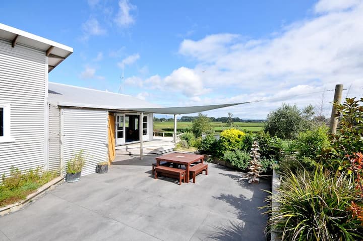 Rural Serenity - Walking Distance To Field Days! - Cambridge