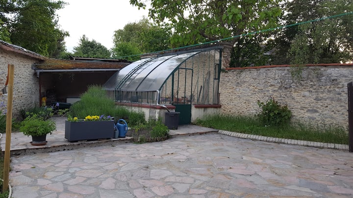 Maison 80m² Très Calme Avec Jardin - Thoiry