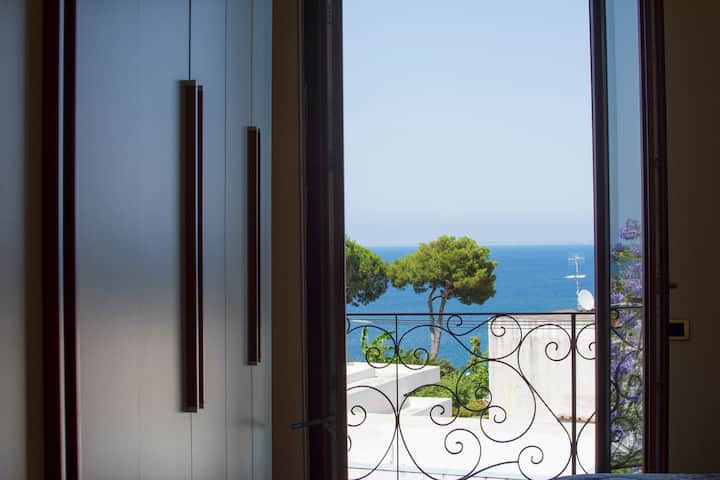 Vacanze Ad Ischia... Casetta In Centro Vista Mare - Ischia Porto