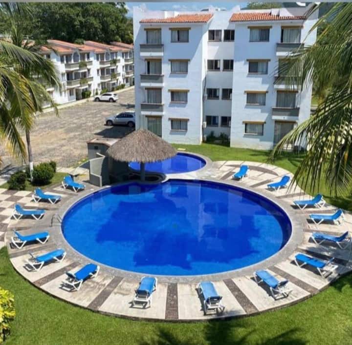 Hermoso Departamento Con Alberca - Manzanillo