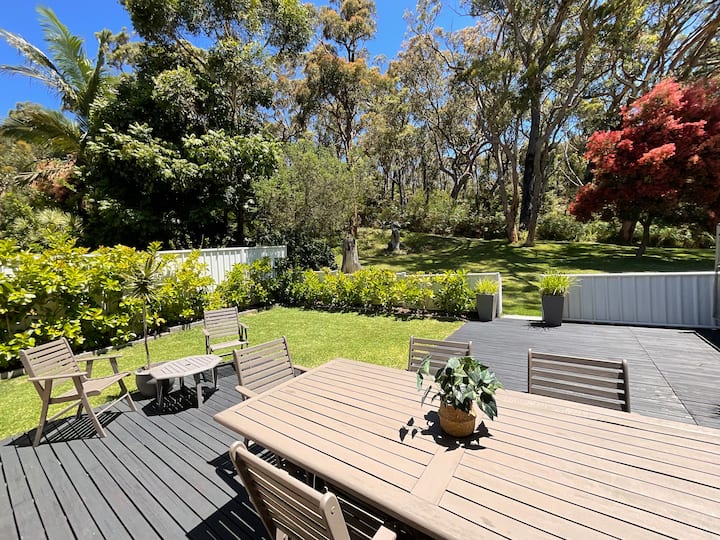 Fingal Retreat 2 With Bushland Views - Nelson Bay