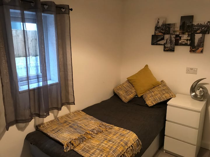 This Room Is A Real Mecca - Southend-on-Sea