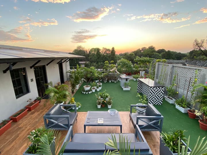The Terrace Penthouse, Heart Of Lutyens Delhi - New Delhi Railway Station