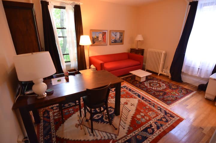 Montgomery Place - One Bedroom - Boston, MA