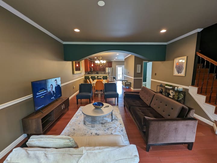The Suite Life: Noir Boudoir - Alexandria, VA