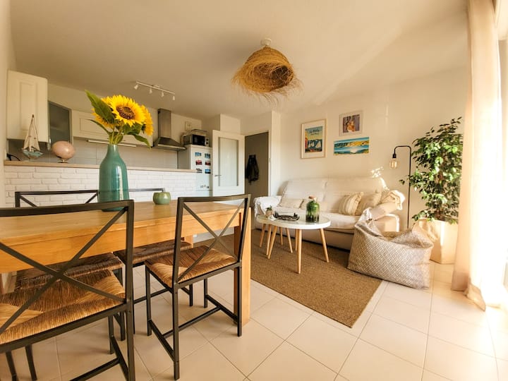 Appartement 2 Pièces Avec Terrasse 
Cogolin - Cogolin