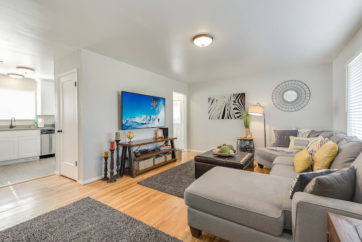 Deals! Hot Tub, Close To Ski Resorts, Foosball, Bbq, Discount Ski Rentals! - Salt Lake City, UT