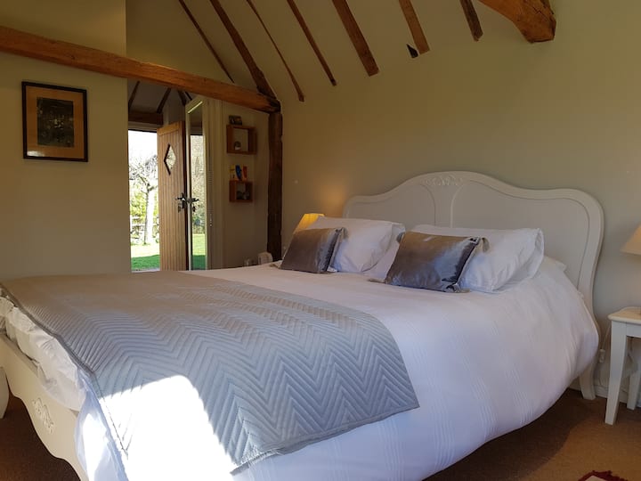 The Hopper's Room - Period Annexe, Rural Headcorn. - Sissinghurst